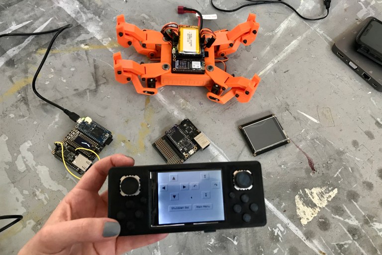 Cramming Linux into the Feather form factor – OSH Park