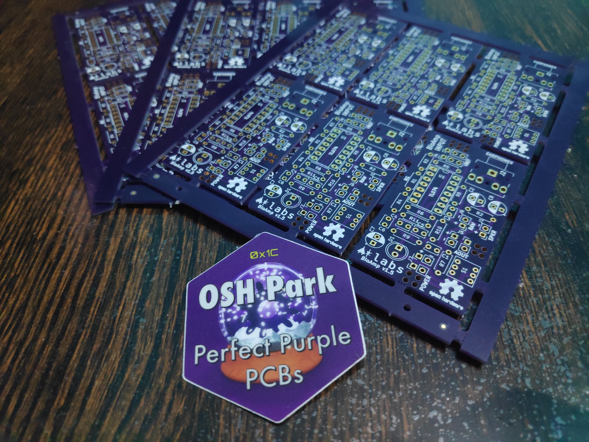 Open source BioAmp kit – OSH Park
